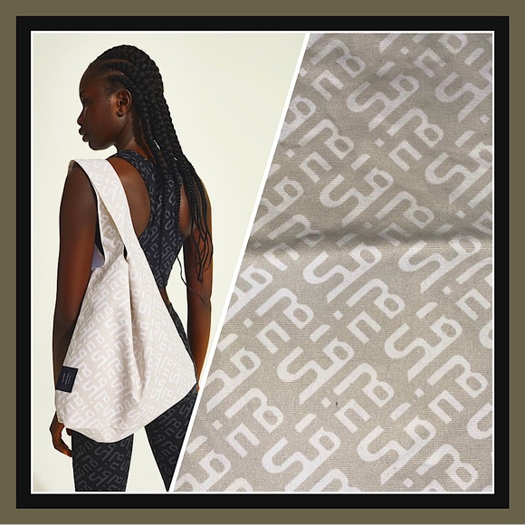Sweaty Betty | Bags | Halle Berry X Sweaty Betty The Rspin Edit Canvas ...